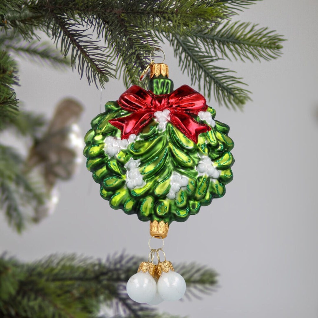 Glass Handmade Mistletoe Wreath Ornament Christmas Ornament Handmade ...