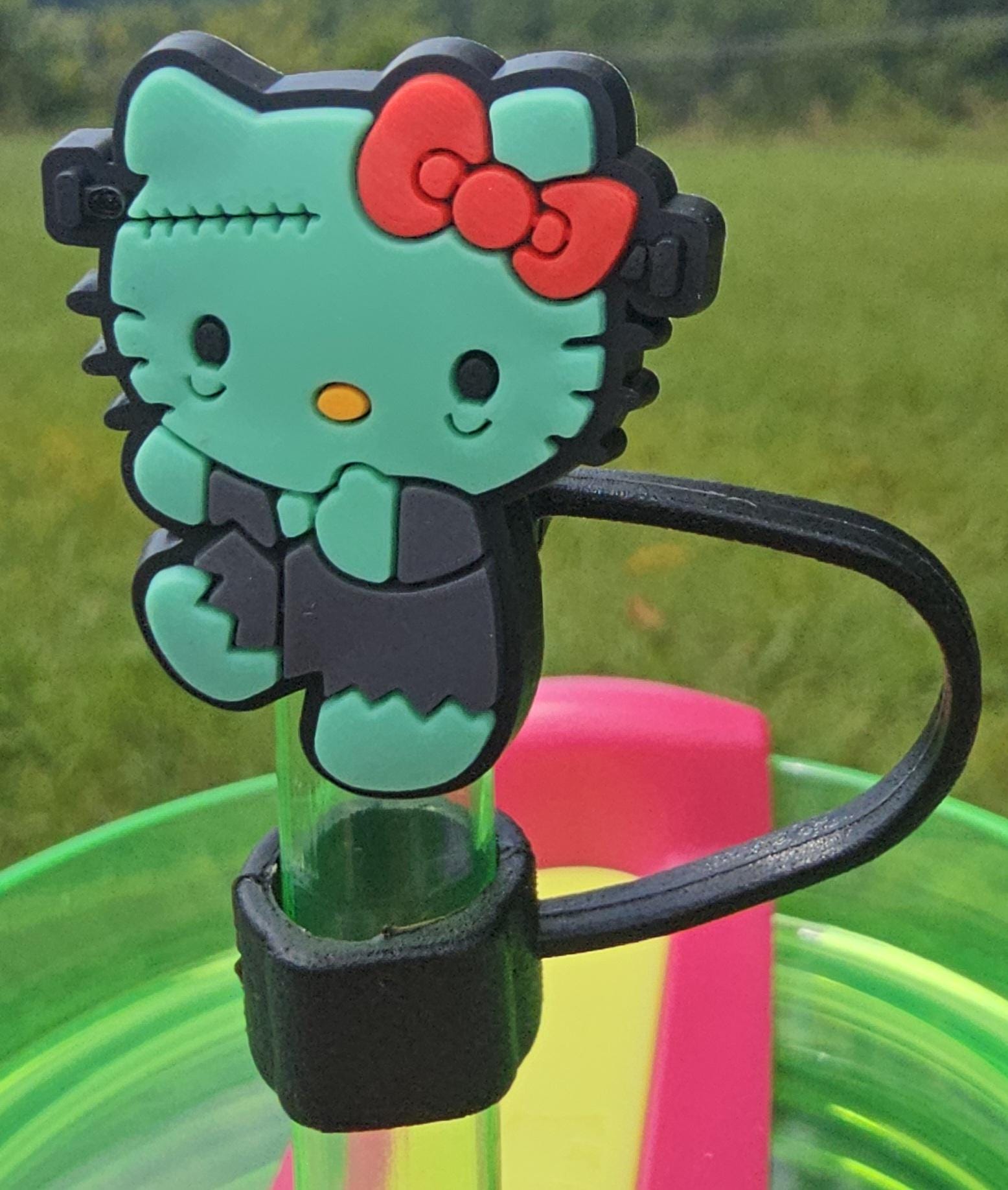 Hello Kitty Dresses up for Halloween Straw Toppers/covers-10mm. Fits ...