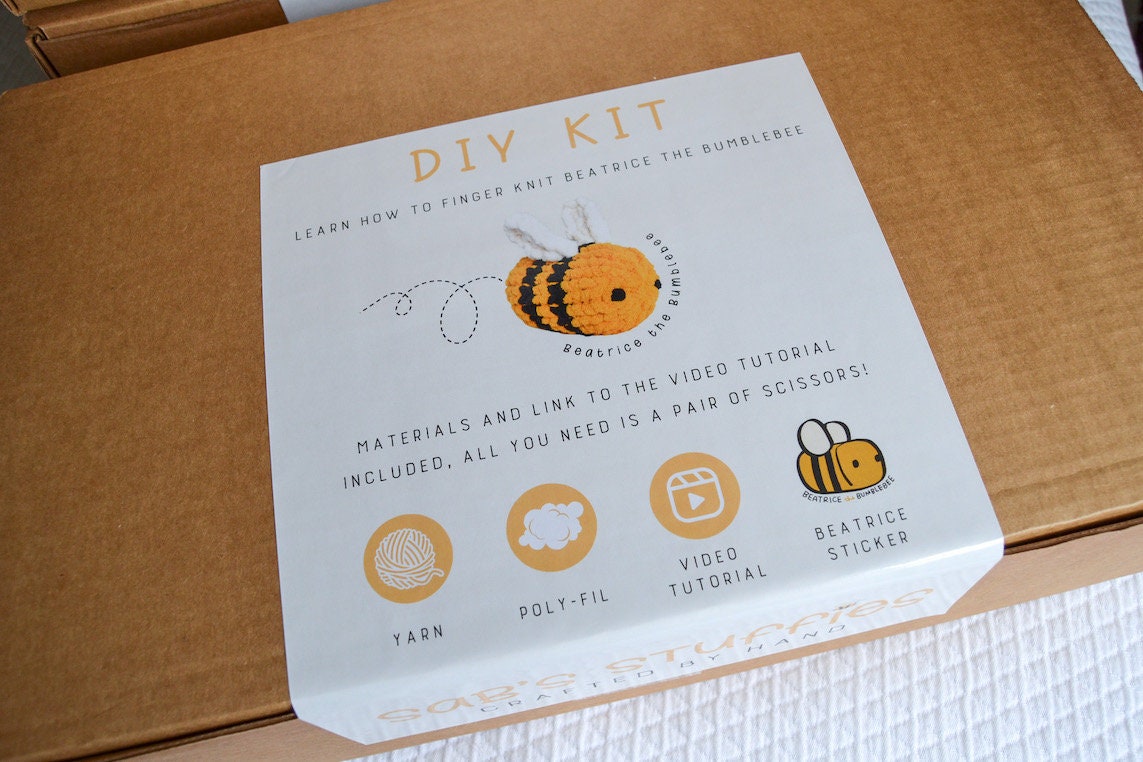 LARGE Beatrice the Bumblebee DIY Kit, DIY Kit, Bumblebee, Chunky Knit ...