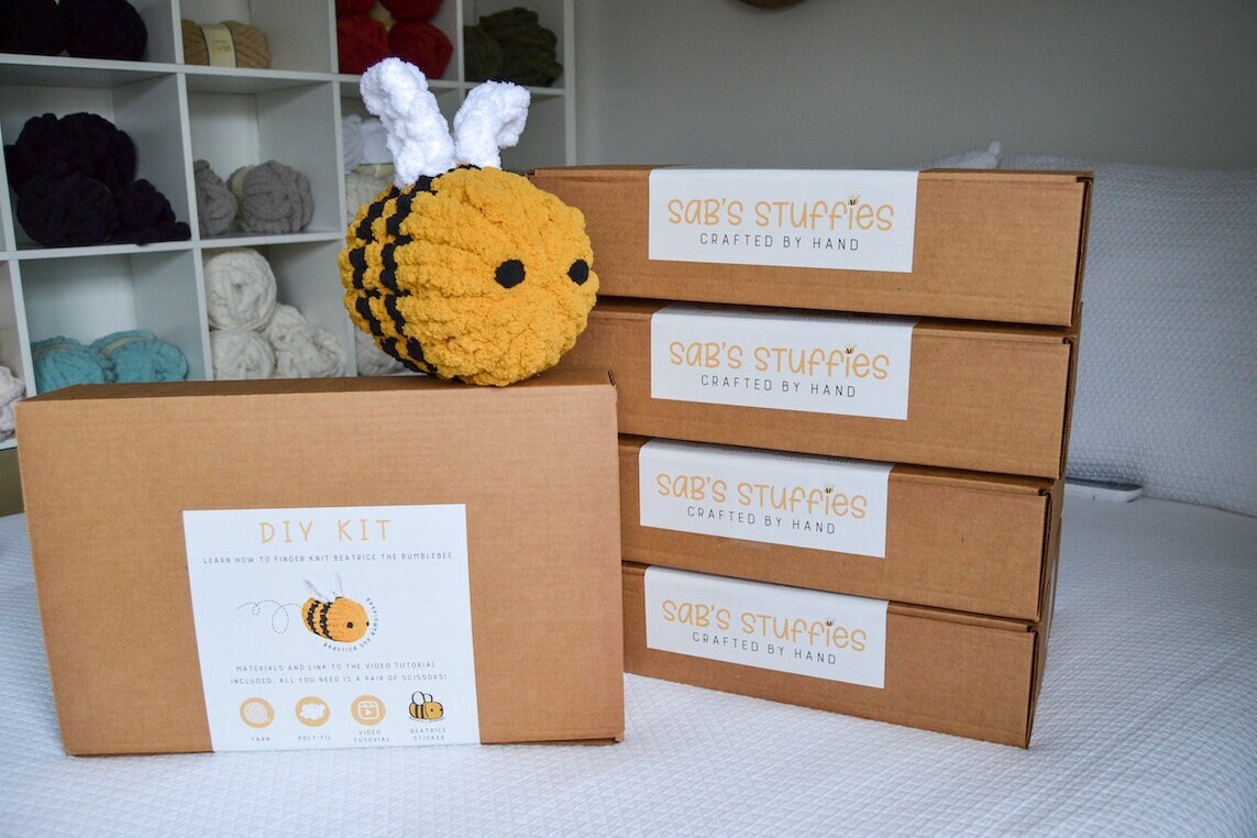LARGE Beatrice the Bumblebee DIY Kit, DIY Kit, Bumblebee, Chunky Knit ...