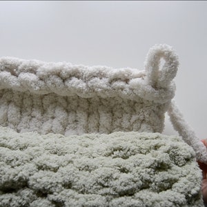 Chunky Knit Blanket Mini Course & Video Tutorial, How to Make a Chunky ...