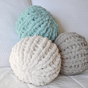 Round Pillow Pouf Video Tutorial/pattern, Learn How to Finger Knit ...