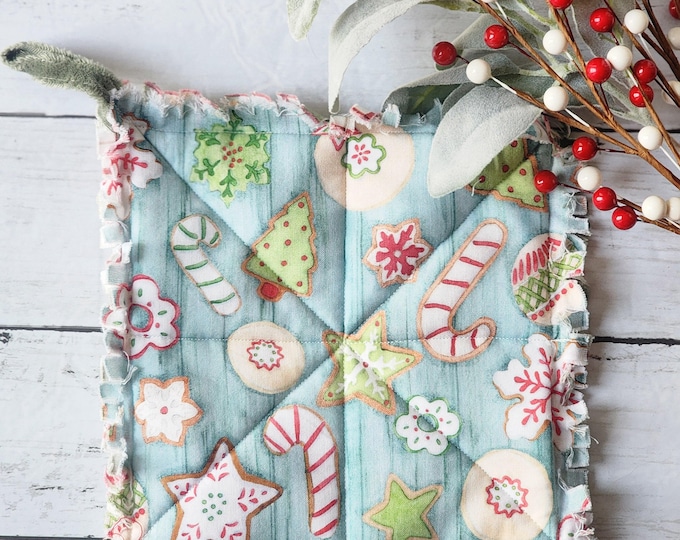 Christmas Sugar Cookies Pot Holder Set of 2, Winter Plaid Rag Quilted ...