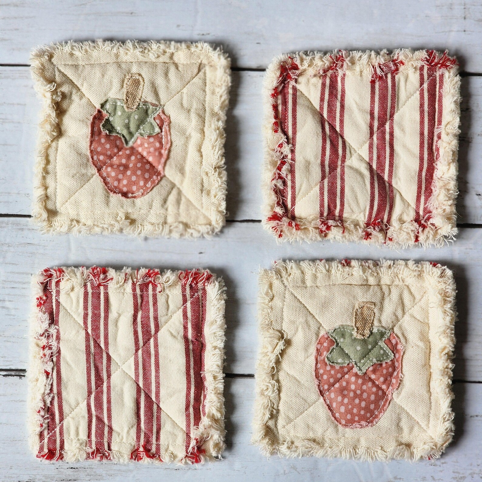 Primitive Strawberry Drink Coasters, Rustic Summer Collection Farmhouse ...
