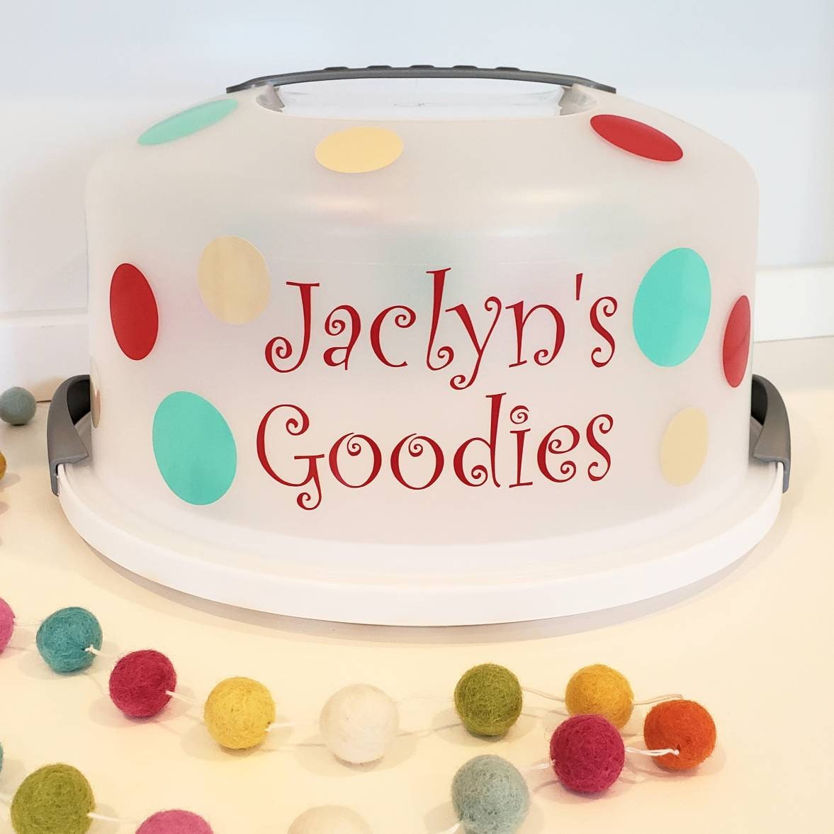 Personalized Cake Taker - Etsy