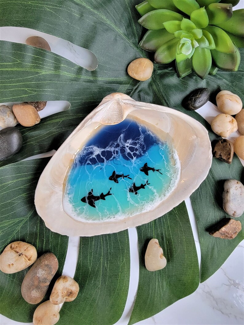 XXL Large Ocean Resin Clam Shell Ring Dish Hand Drawn Great - Etsy
