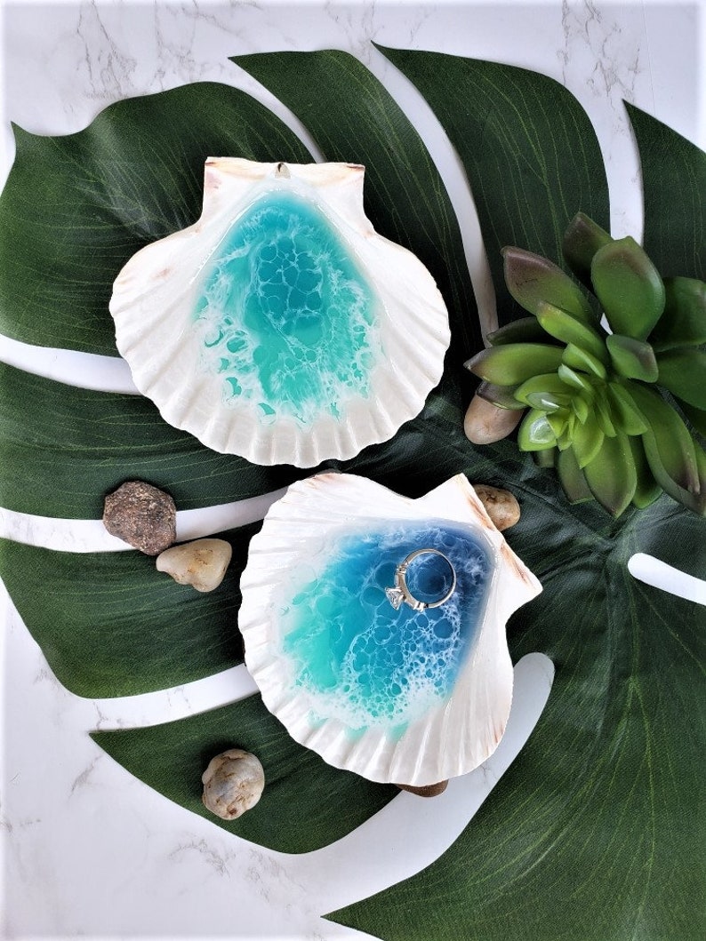 Large Ocean Resin Scallop Shell Ring Dish Trinket Dish - Etsy