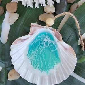 Large Ocean Resin Scallop Shell Ornament Waves Beach Epoxy Handmade ...