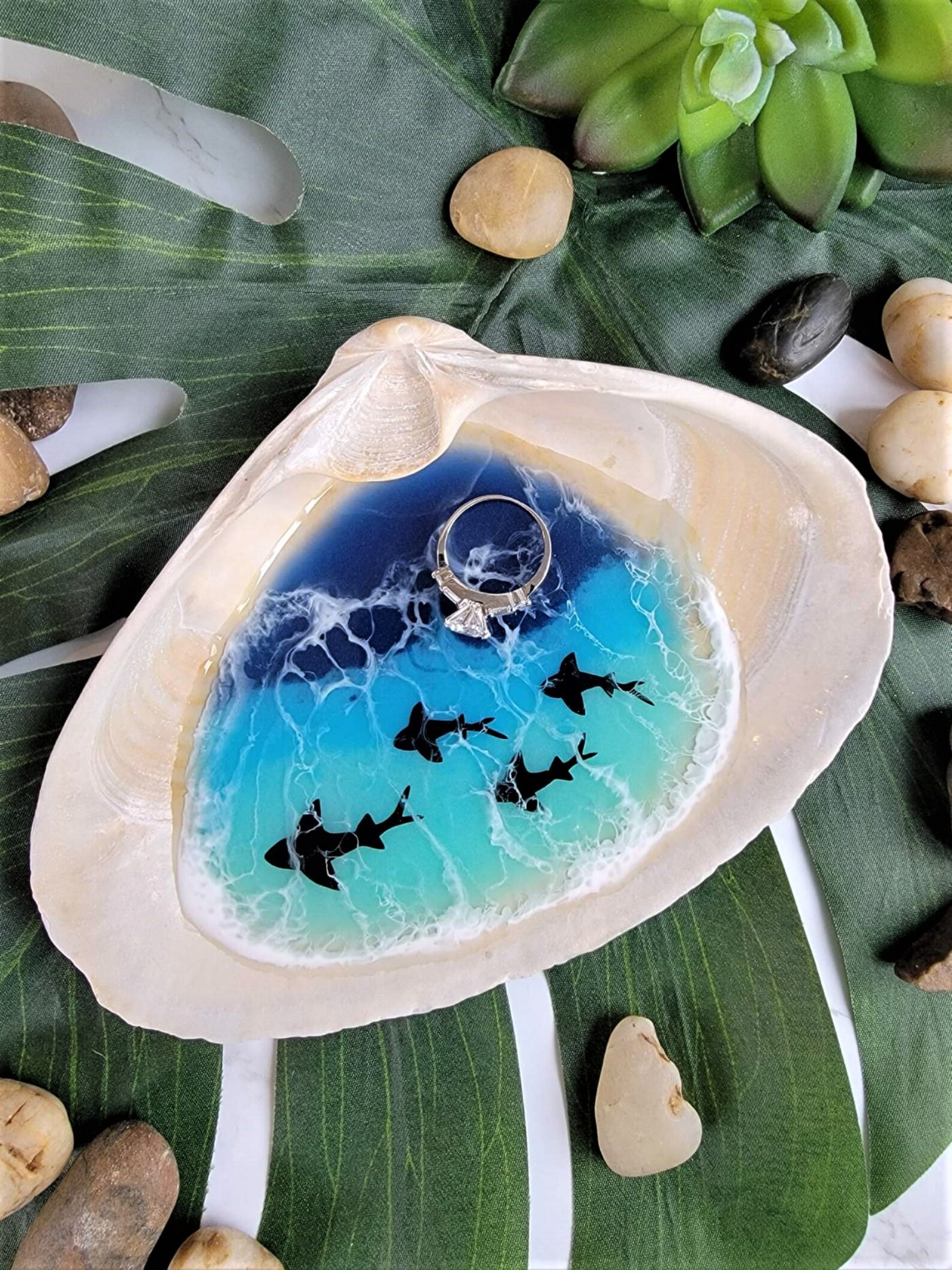 XXL Large Ocean Resin Clam Shell Ring Dish Hand Drawn Great - Etsy