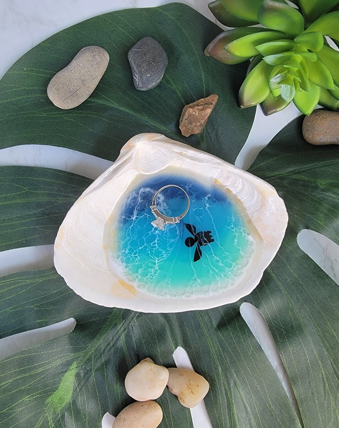 Ocean Resin Clam Perfectly Imperfect SEE DESCRIPTION Turtle Shell Ring ...
