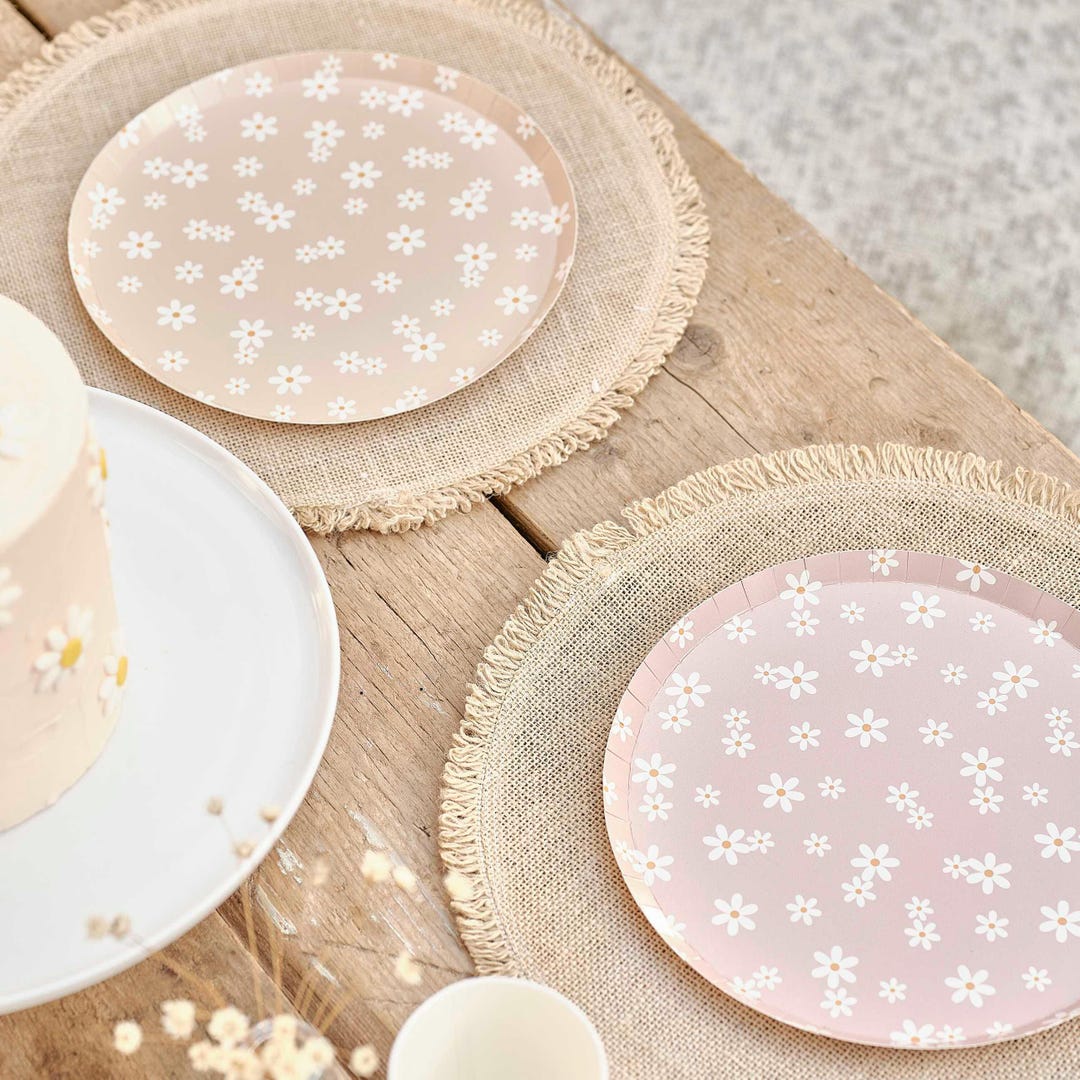 Daisy Floral Paper Plates X 8, Girls Floral Party, Daisy Tableware ...
