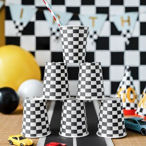 Racing Track Table Runner (5m), Race Car Birthday Party Supplies ...