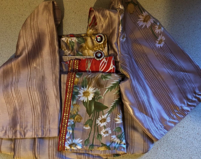 Gomesi / Busuuti the Ugandan Traditional Dress/ Wear - Etsy