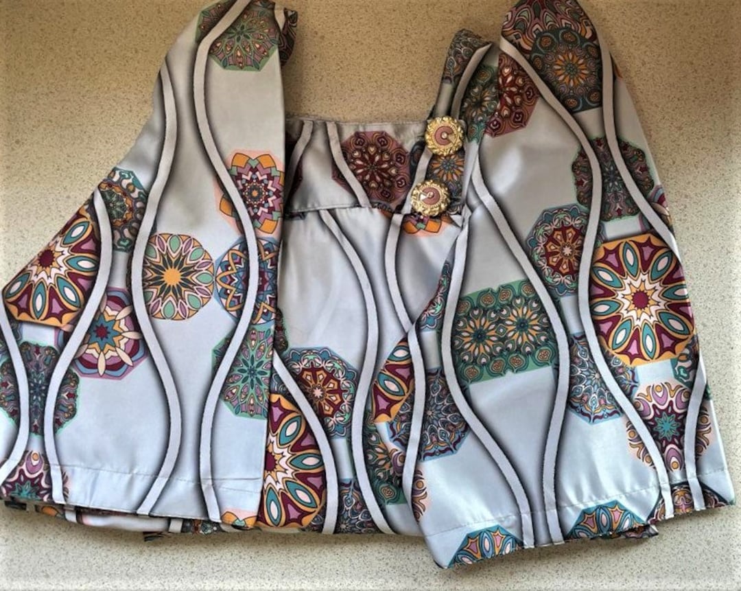 Gomesi / Busuuti Uganda's Traditional Wear Light Grey - Etsy