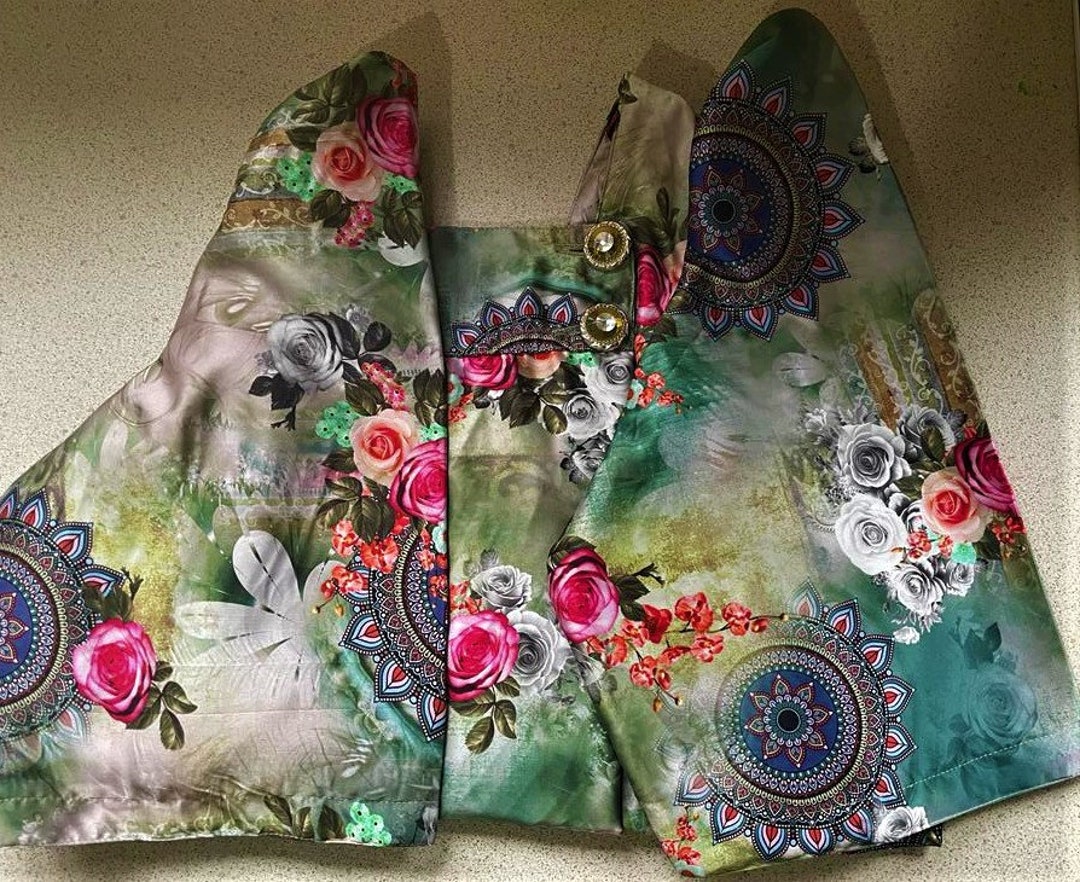 Gomesi / Busuuti, the Ugandan Traditional Dress/ Wear - Etsy