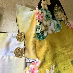 Gomesi / Busuuti, the Ugandan Traditional Dress/ Wear - Etsy