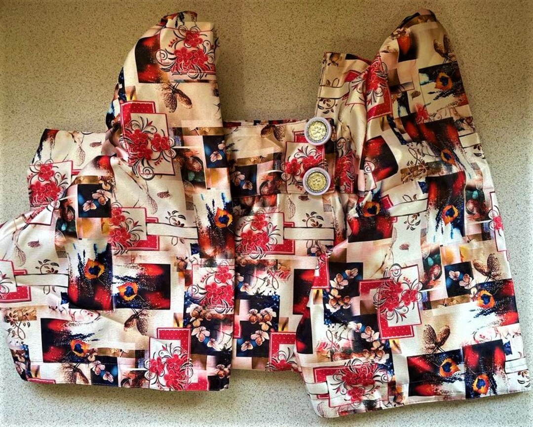 Gomesi / Busuuti, Animal Print. the Ugandan Traditional Dress/ Wear - Etsy