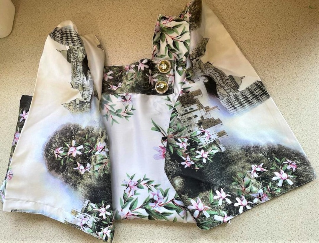 Gomesi / Busuuti Uganda's Traditional Wear Size 10-12 & 14 - Etsy