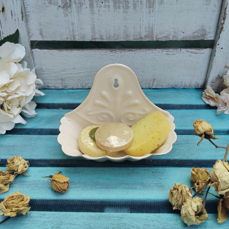 Antique Beige Soap Dish - Etsy UK