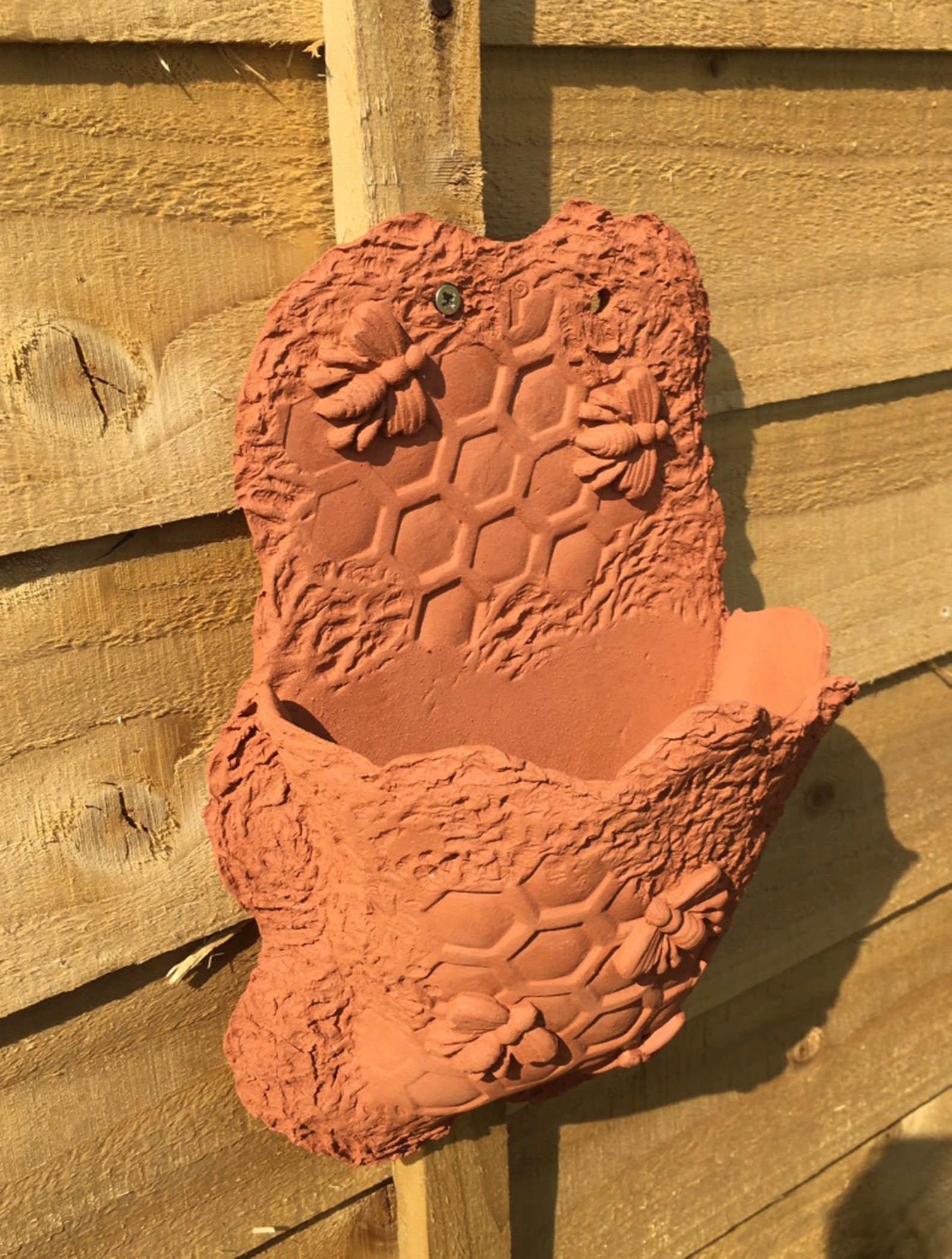 Terracotta Bee Hive Planter, Bee Hive Plant Pot, Plant Pot With Bees ...