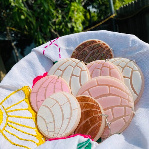 Pan Dulce concha Plush Key Chain - Etsy