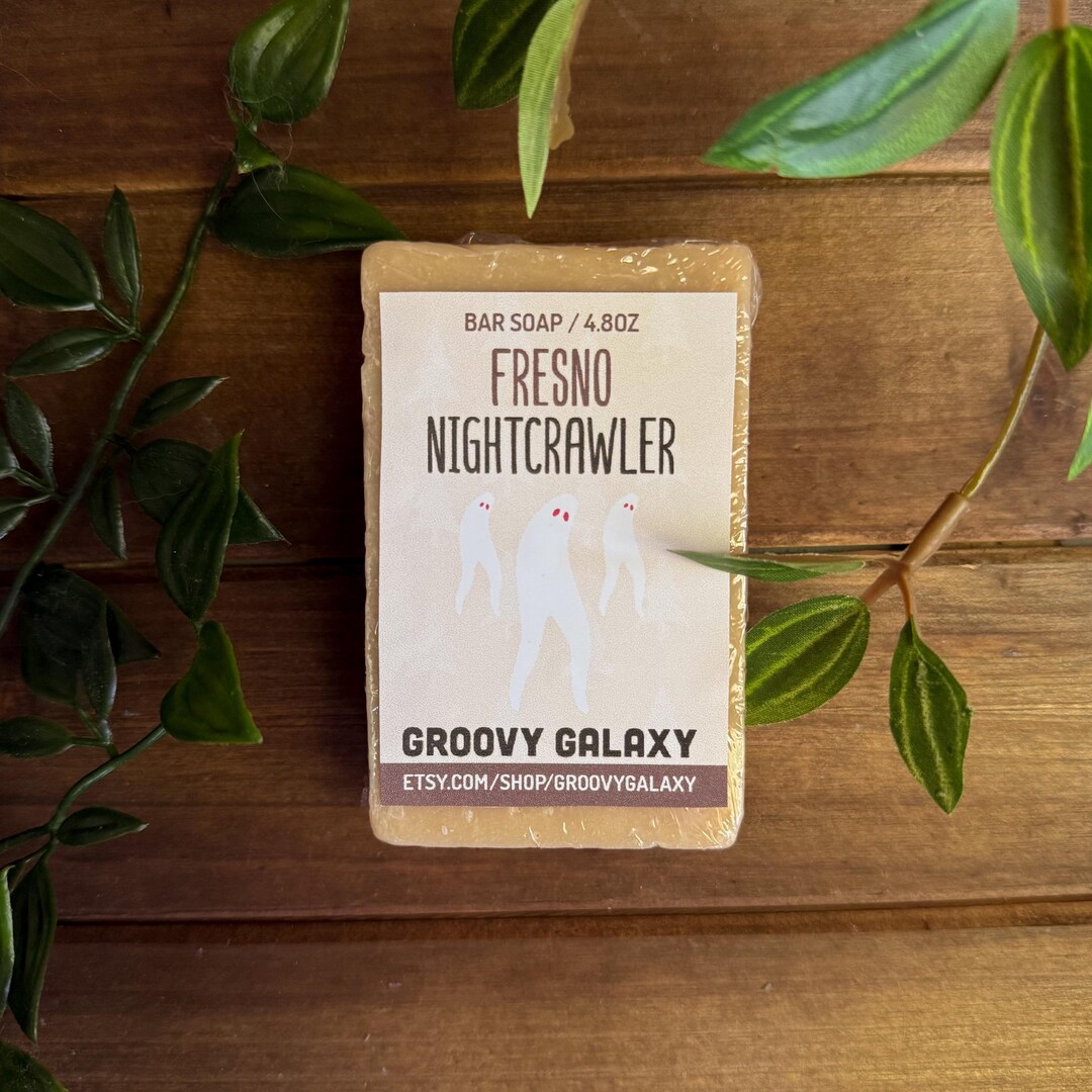 Fresno Nightcrawler Bar Soap // Damp Air, Oak Moss, and Vanilla Scented ...