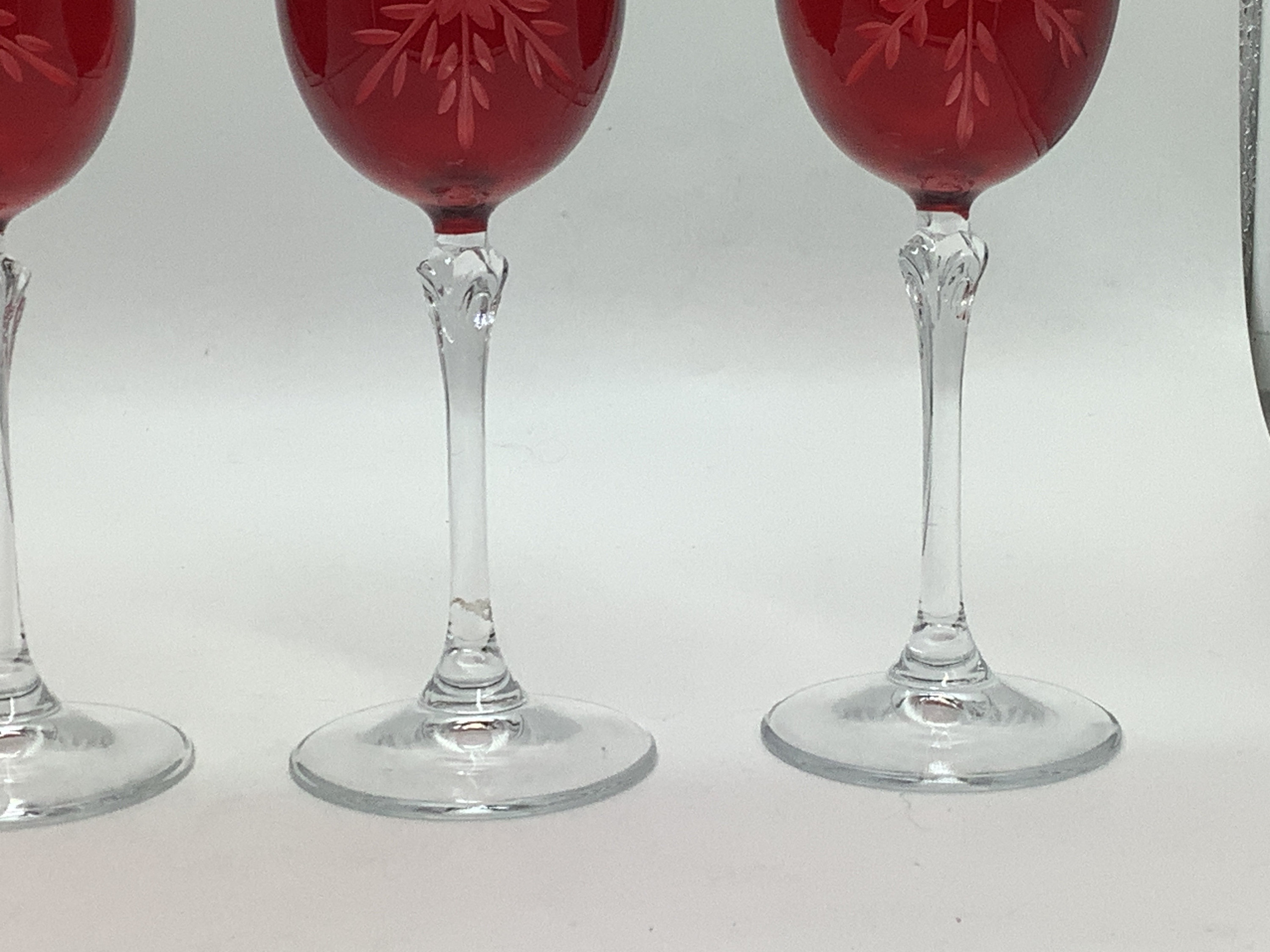 Cranberry Ruby Cut to Clear Glass Set of 4 snowflake Design Wine ...