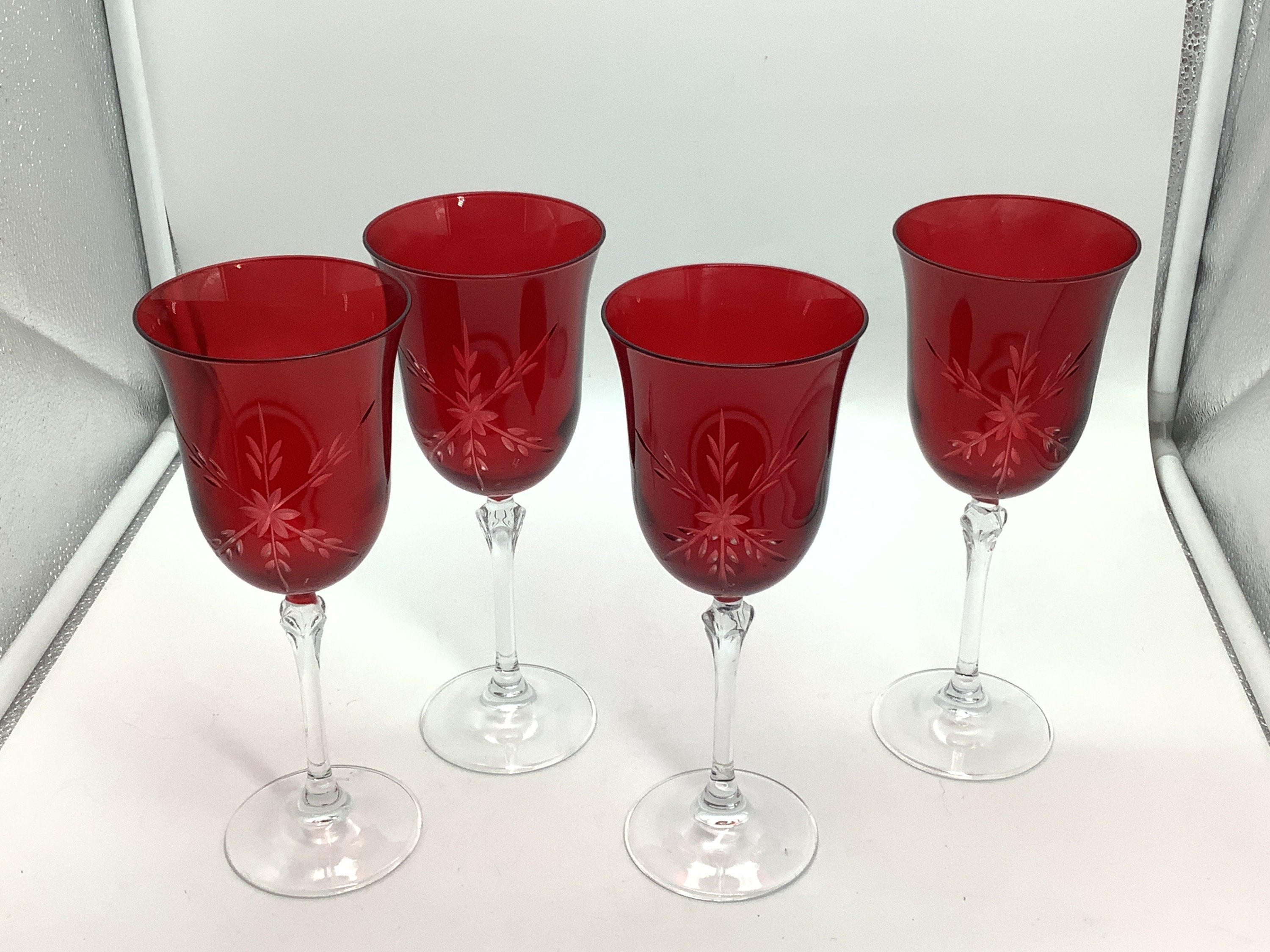 Cranberry Ruby Cut to Clear Glass Set of 4 snowflake Design Wine ...