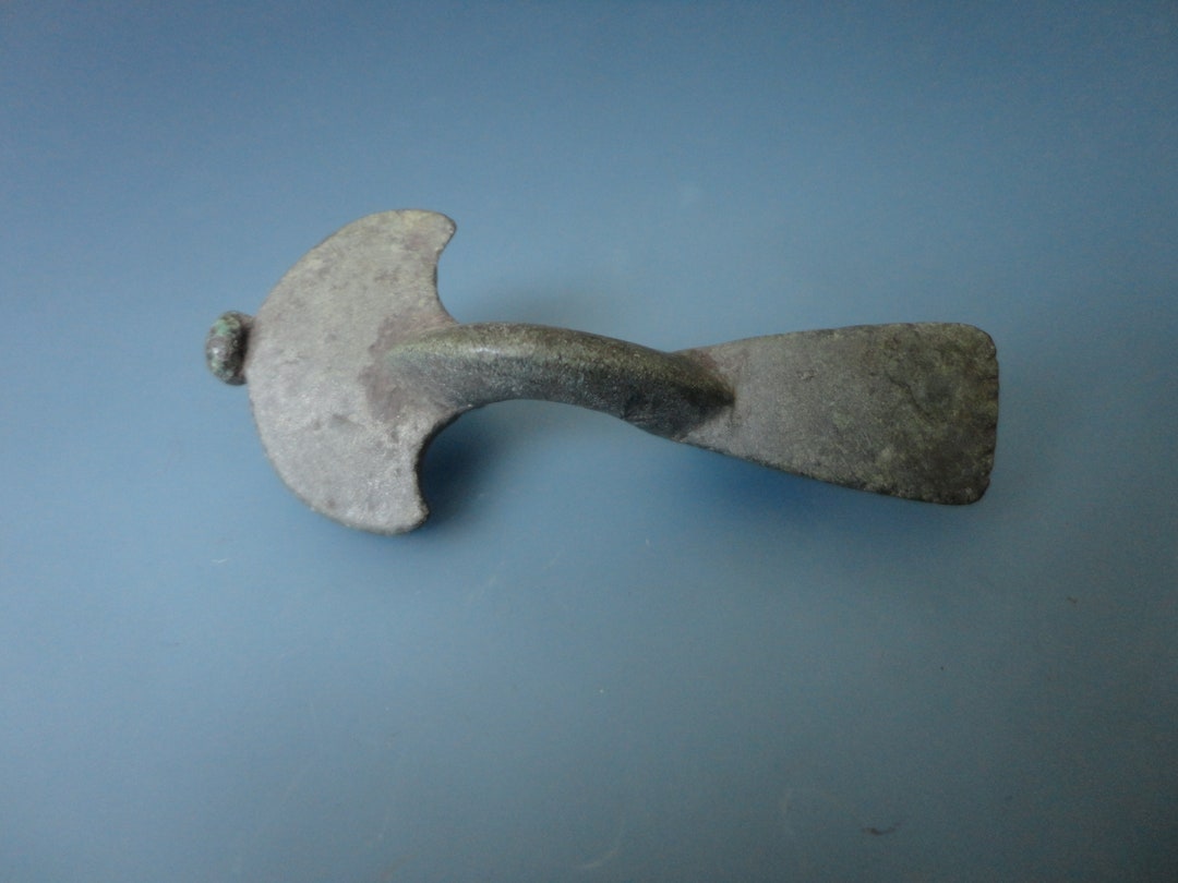 Authentic Early Medieval Brooch. East Goth. Ancient Fibula From the 3rd ...
