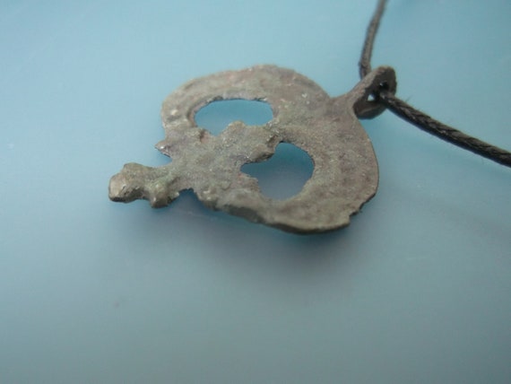 Ancient Slavic Medieval Amulet. Crescent and Cross wi… - Gem