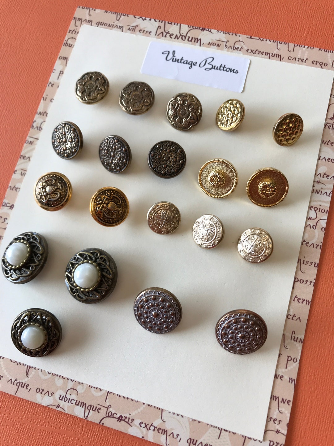 Vintage 20 Metal Look Gold Buttons, Shank Metal Buttons Vintage Lot ...