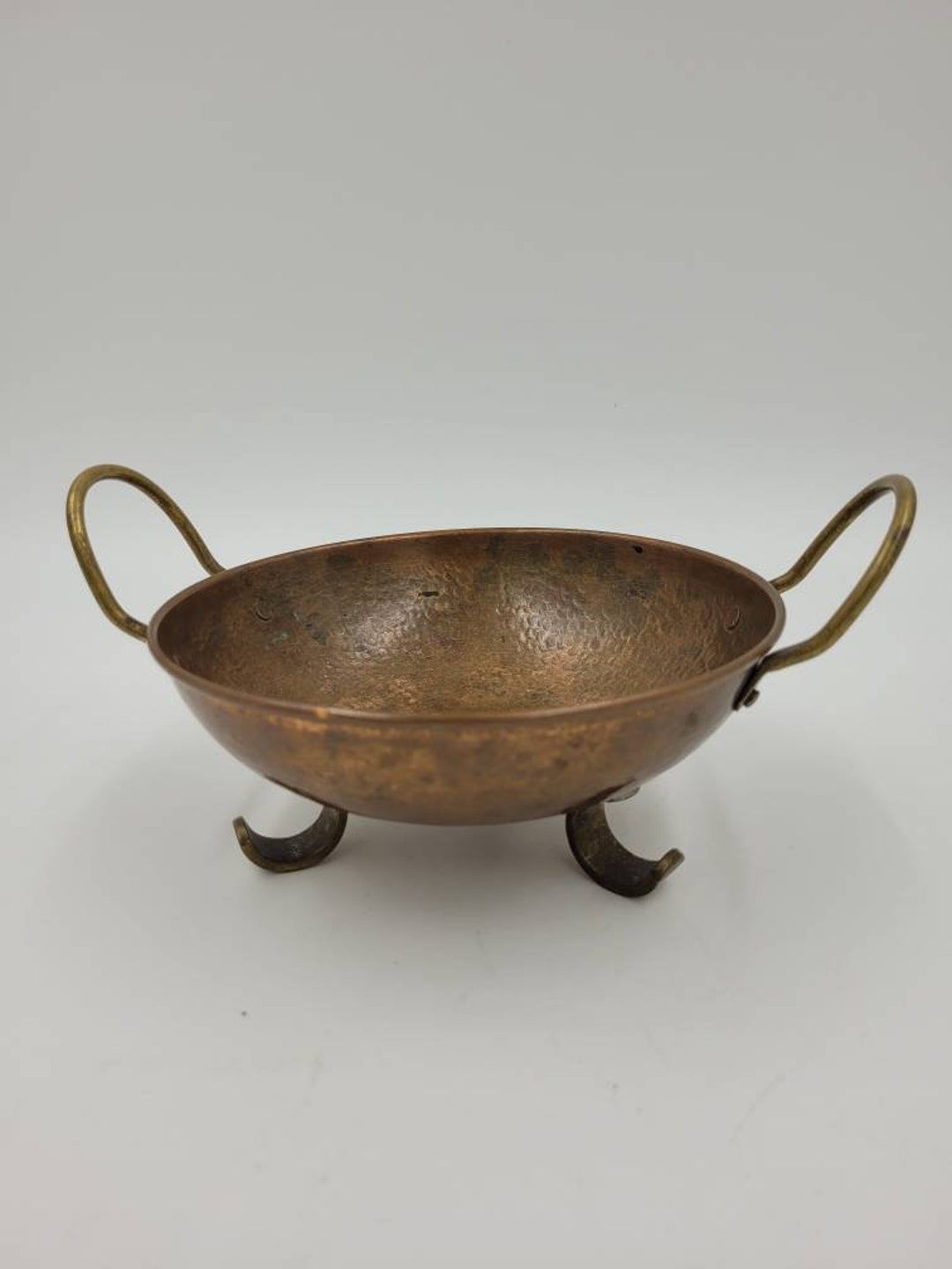 Vintage Hand Hammered Footed Copper and Brass Bowl Made in Holland Home ...