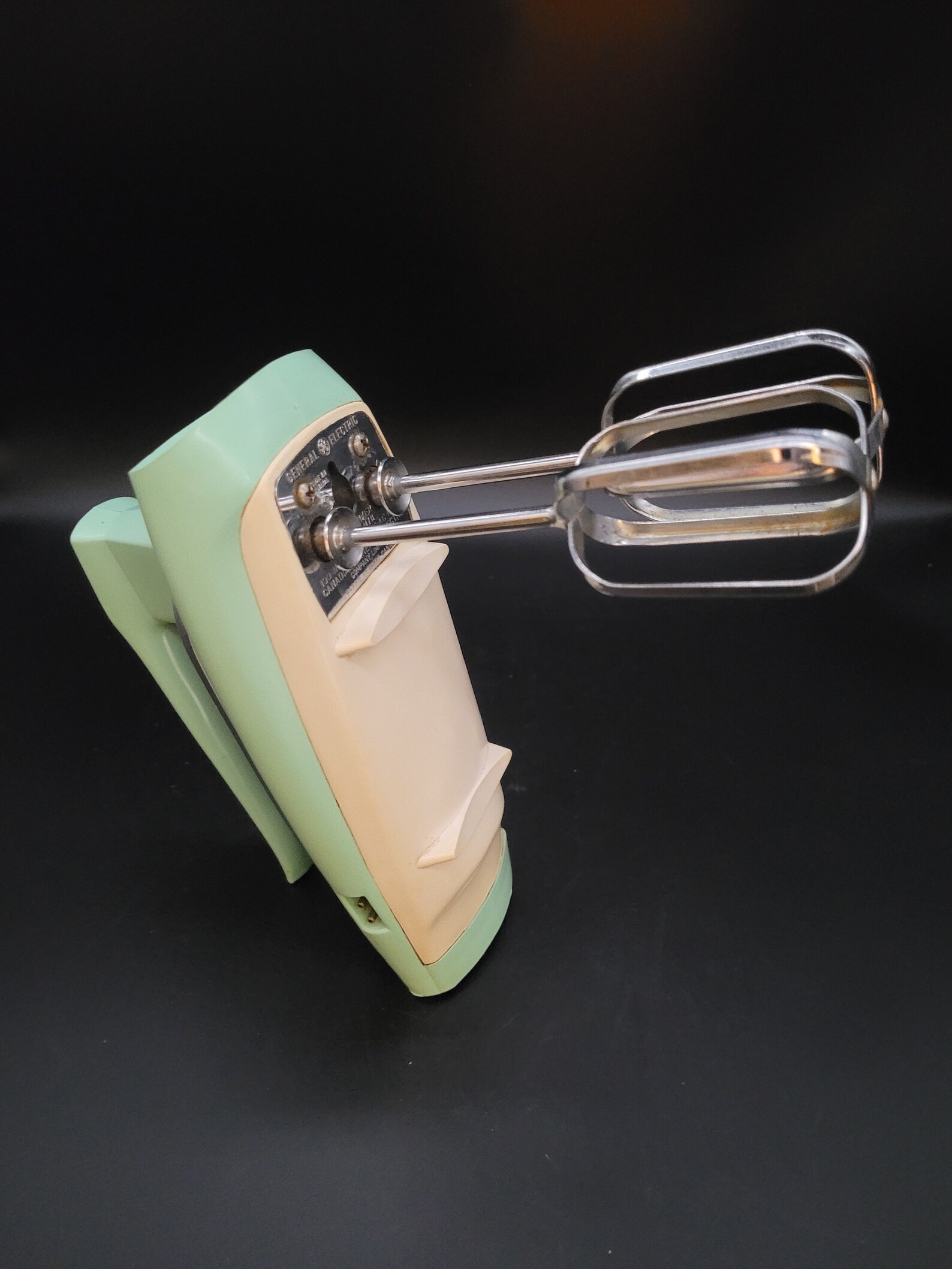 Vintage Mid Century Modern Atomic Green 3 Speed General Electric Hand ...