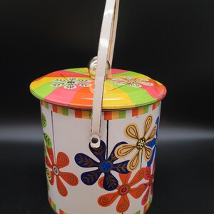 Vintage Baret Ware 1960s Retro Biscuit Colorful Tin Kitchen Decor ...