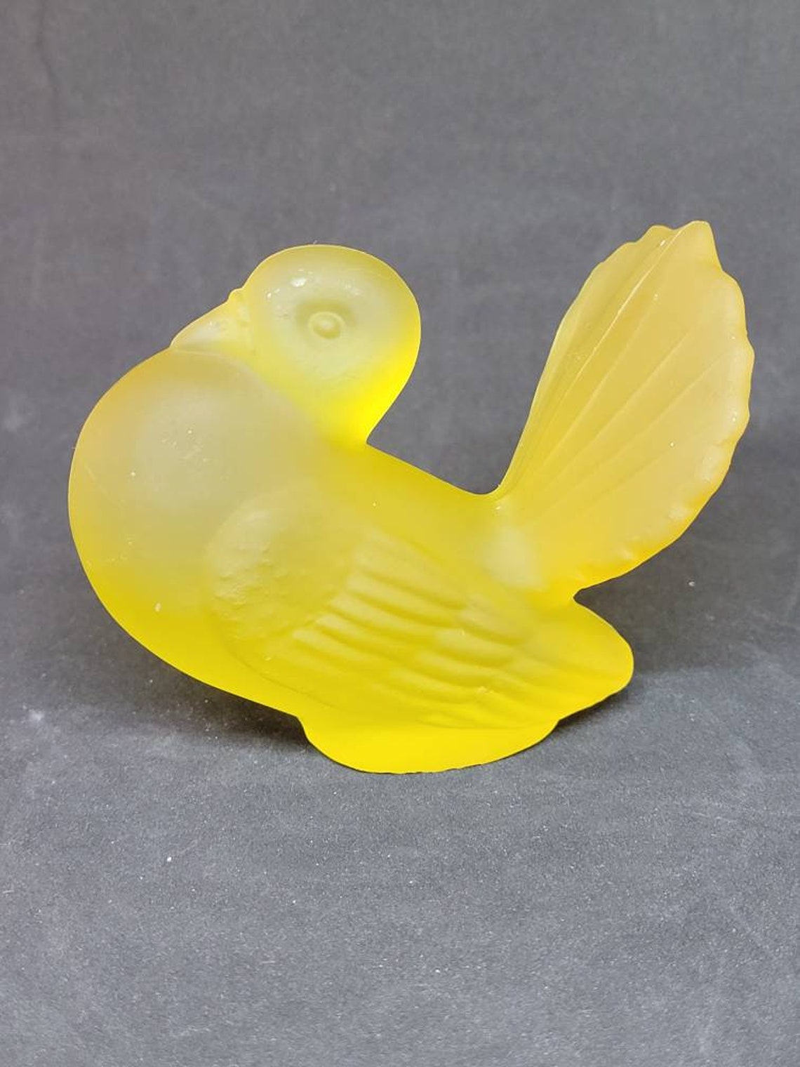 Vintage Yellow Satin Glass Bird Figurine that Glows Under | Etsy