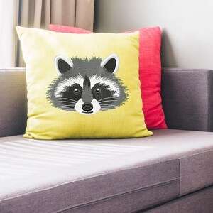 Adorable Raccoon Head Embroidery Design, Cute Woodland Animal ...