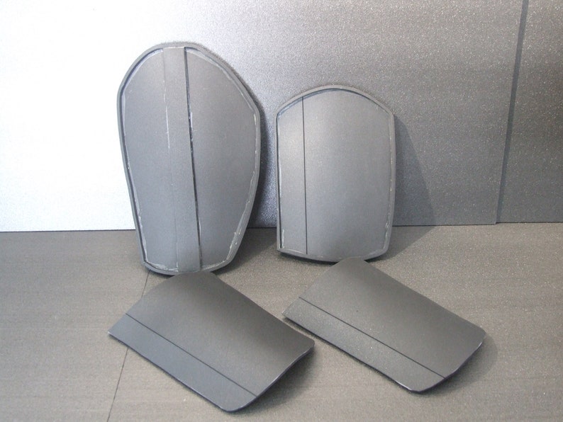 Mandalorian Armor Beskar Set made from CF100 HD EVA Foam | Etsy