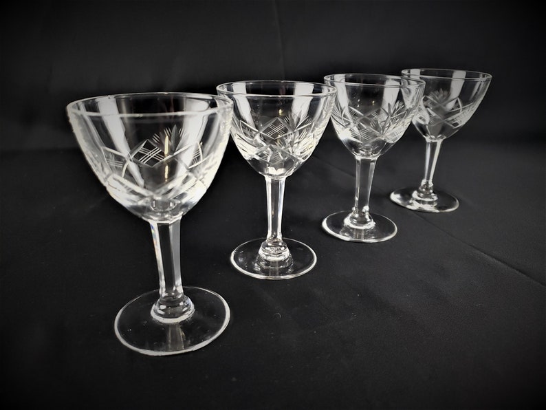 Val St. Lambert Crystal Cut Glass Ouchy Pattern Cordial Goblets Set of ...