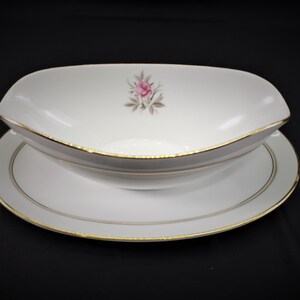 Noritake Japan Fine China Daryl #5510 Pattern Rose Gravy Boat With ...
