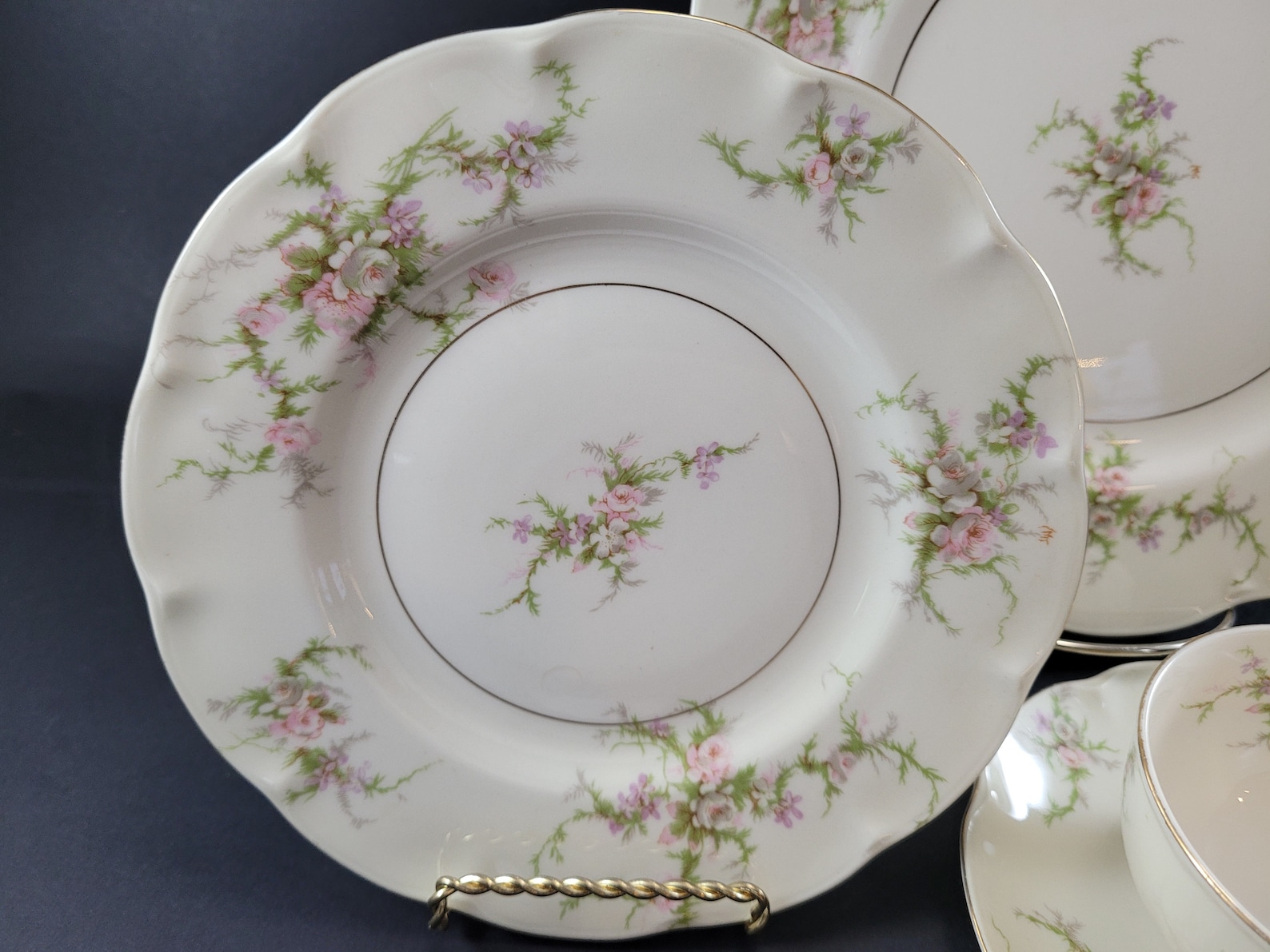 Theodore Haviland New York Rosalinde Pattern Floral 4pc Place Setting ...