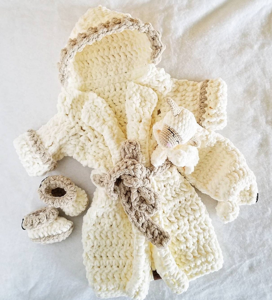 Crochet Pattern Baby Bathrobe Crochet Pattern Cuddly - Etsy