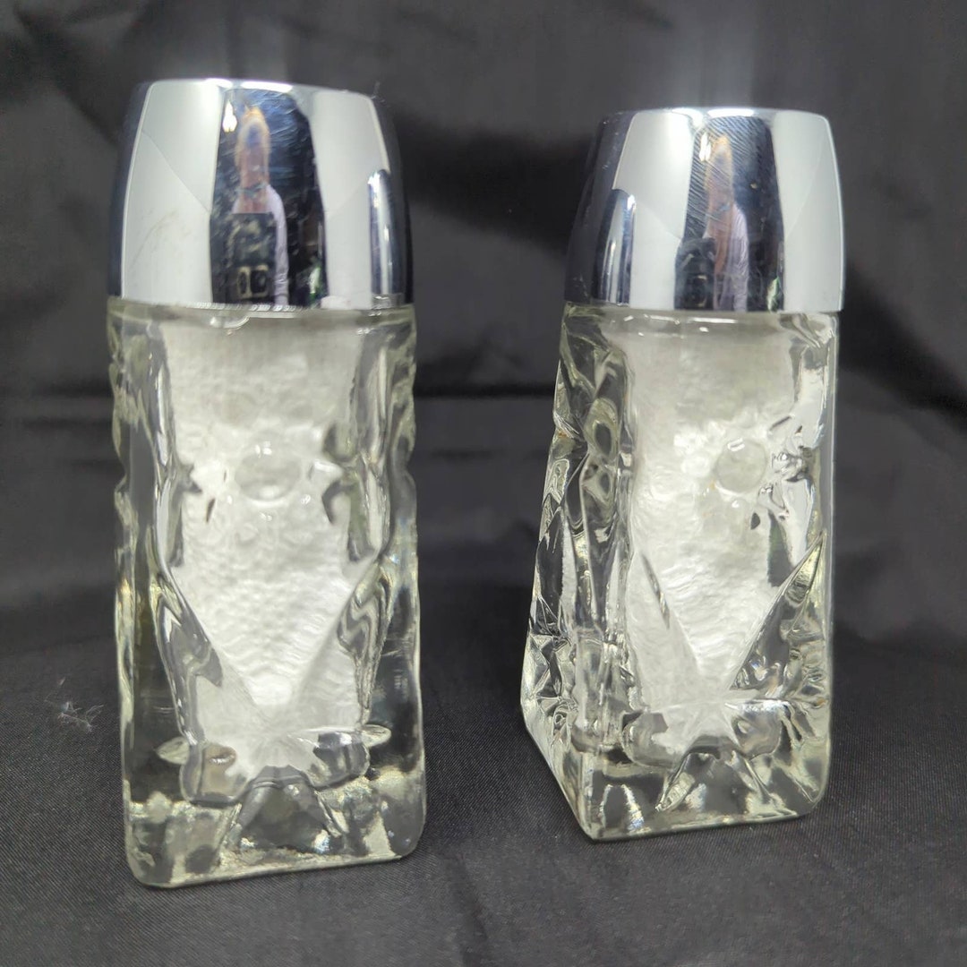 Vintage Pressed Glass Sun and Star Thick Glass Salt and Pepper Shakers ...
