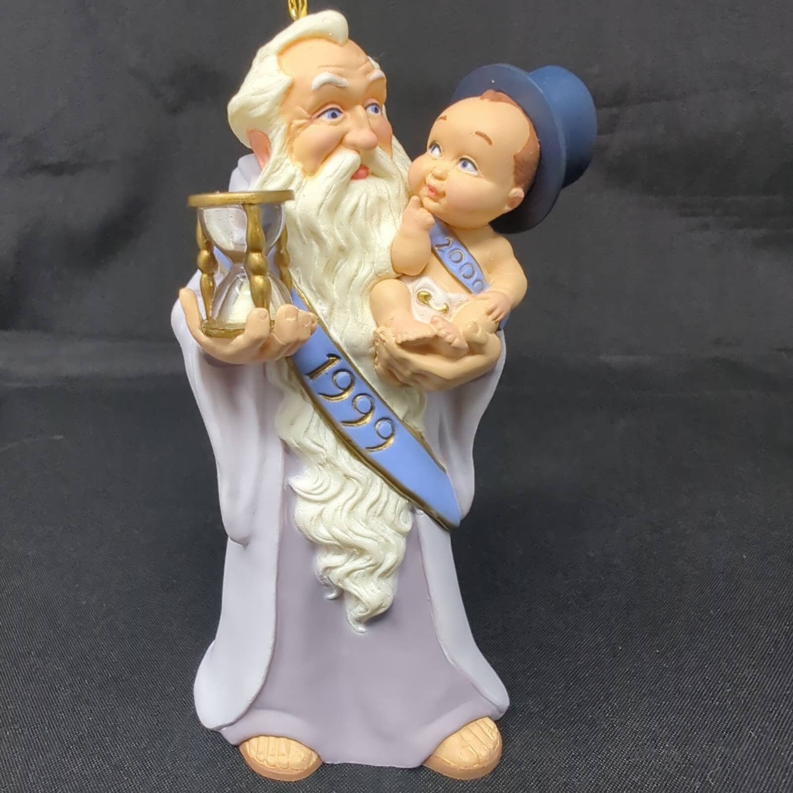 Hallmark Keepsake Ornament WELCOME TO 2000 Father Time & Baby New Year ...