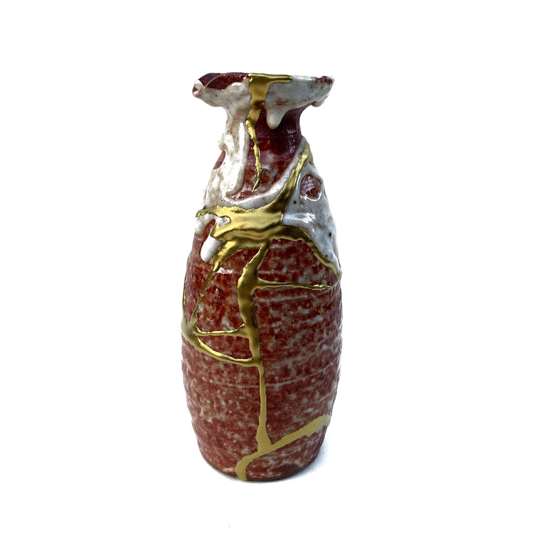 Kintsugi Vase ,kintsugi Gifts, Kintsugi Bowl, Japanese Art in Repairing ...