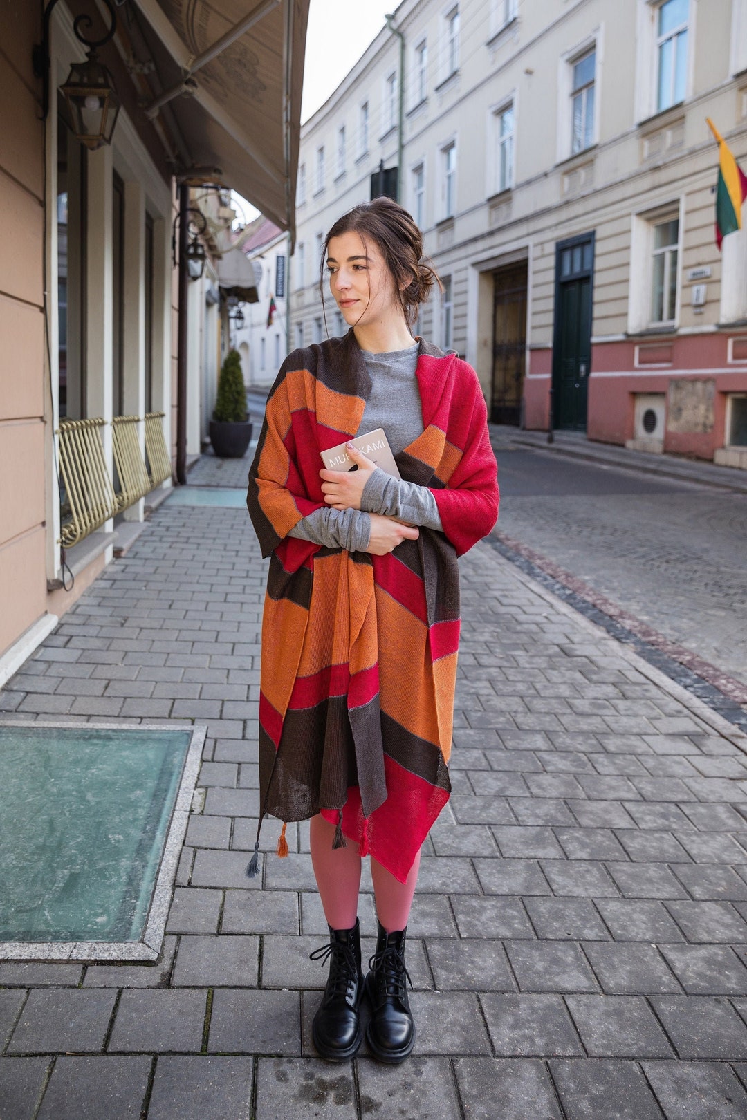 Wide Linen Shawl for Book Readers, Extra Long Hand Knit Scarf, Hippie ...