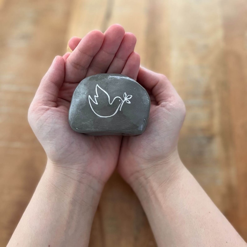 Unique Bird Design Cremation Urn | Small Memorial Ashes Urn | Heartfelt ...