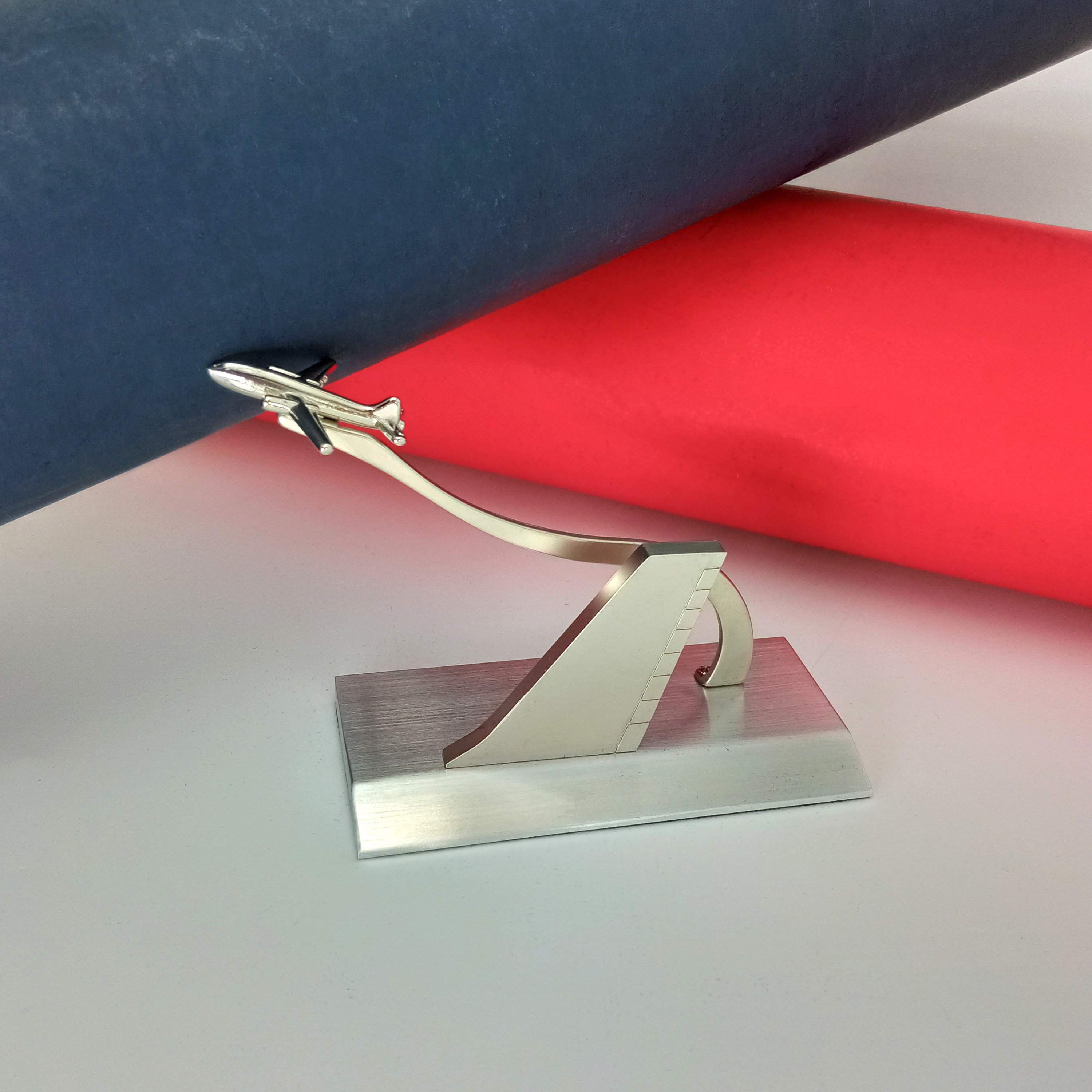 Desk Card Holder - Place Holder With Airplane - Metal Card Holder ...