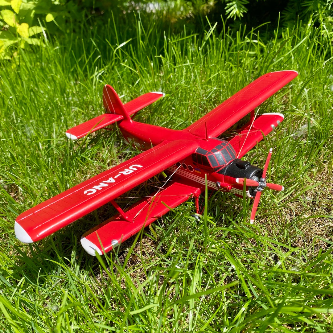 Aircraft Model Antonov AN-2, Antonov Plane, An-2 Colt, Biplane, Avgeek ...