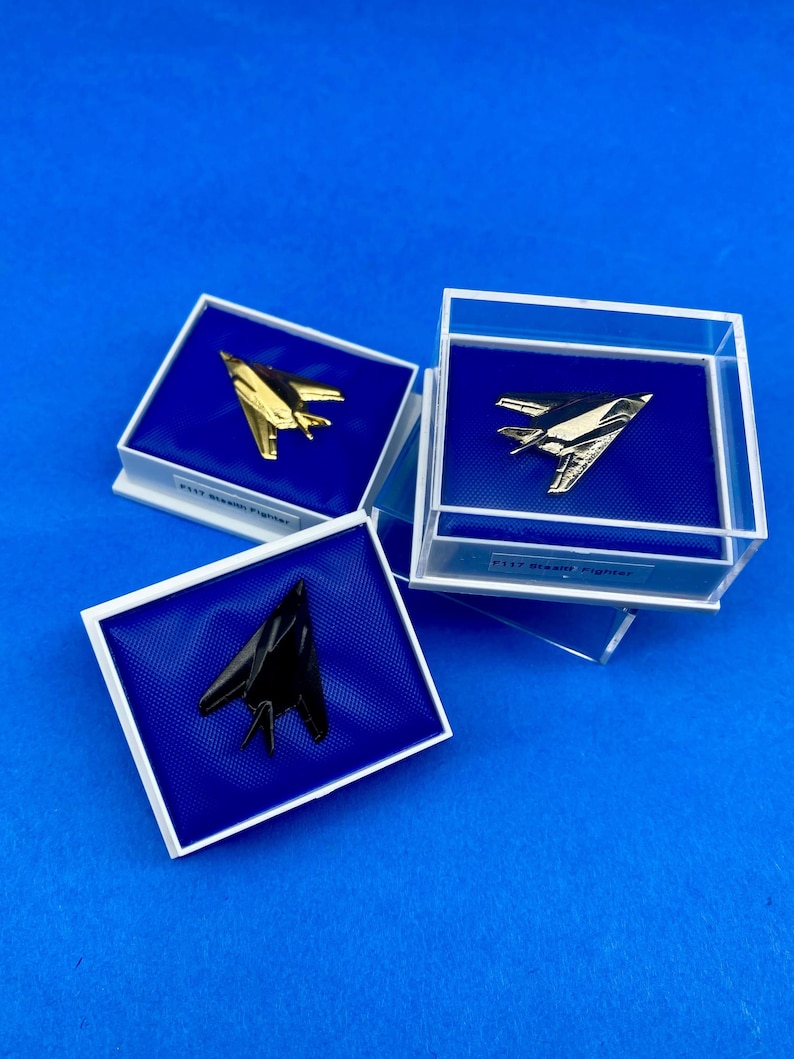 Military Aircraft Pins, Fighter Jets, USAF, Air Forces, F-16, F-15, F ...