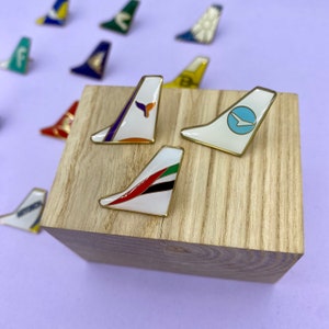 Pin Airlines Tail, Pin Aircraft Tail Fin, Pin, Emirates, With Airplane ...